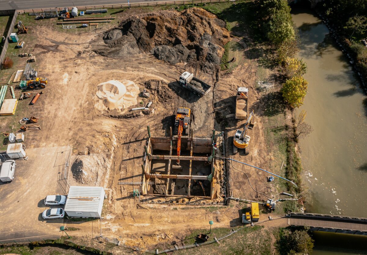 Réseaux de refoulement des eaux usées vers la STEP du Soleil Levant à ...